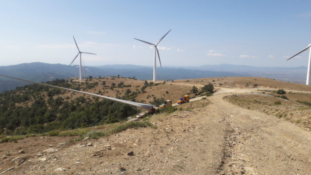 Μελέτη - Κατασκευή - Συντήρηση Έργων ΑΠΕ - iSOLAR S.A.