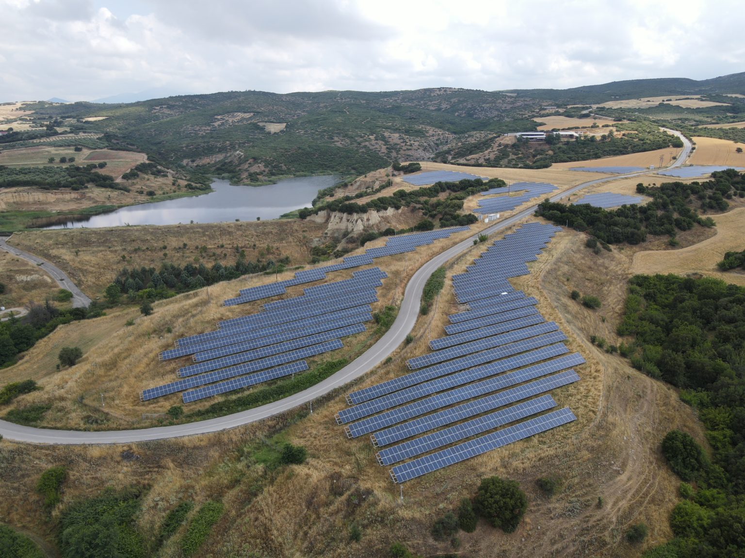 Μελέτη - Κατασκευή - Συντήρηση Έργων ΑΠΕ - iSOLAR S.A.